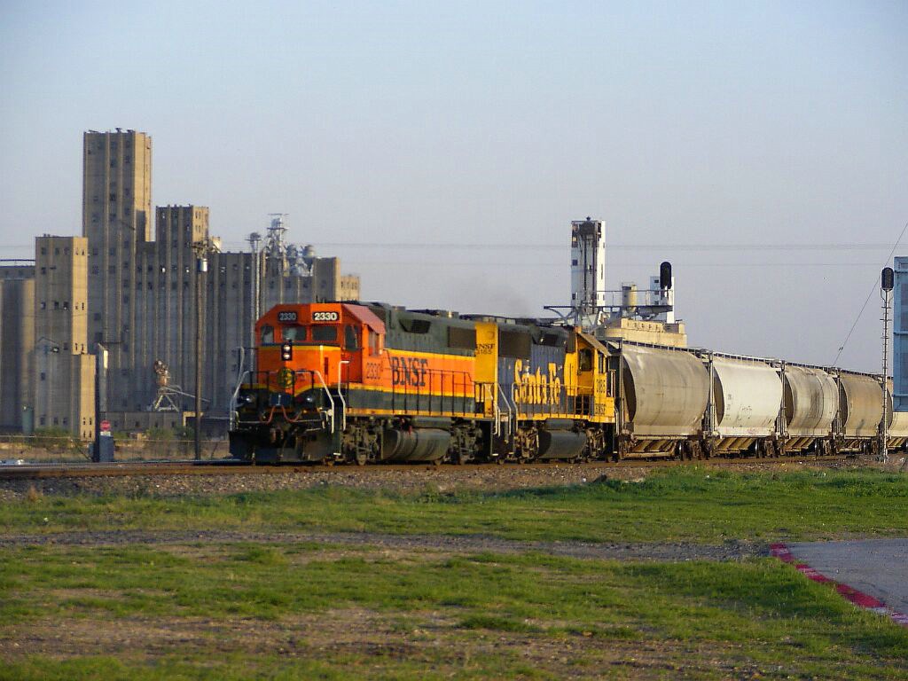 BNSF 2330